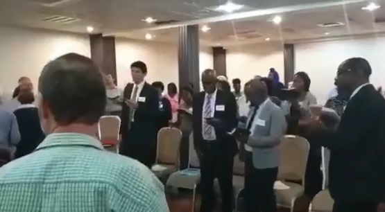 성경진리사역원btmk 보츠와나botswana의 수도 가보로네gaborone에서 열린 섞임 집회